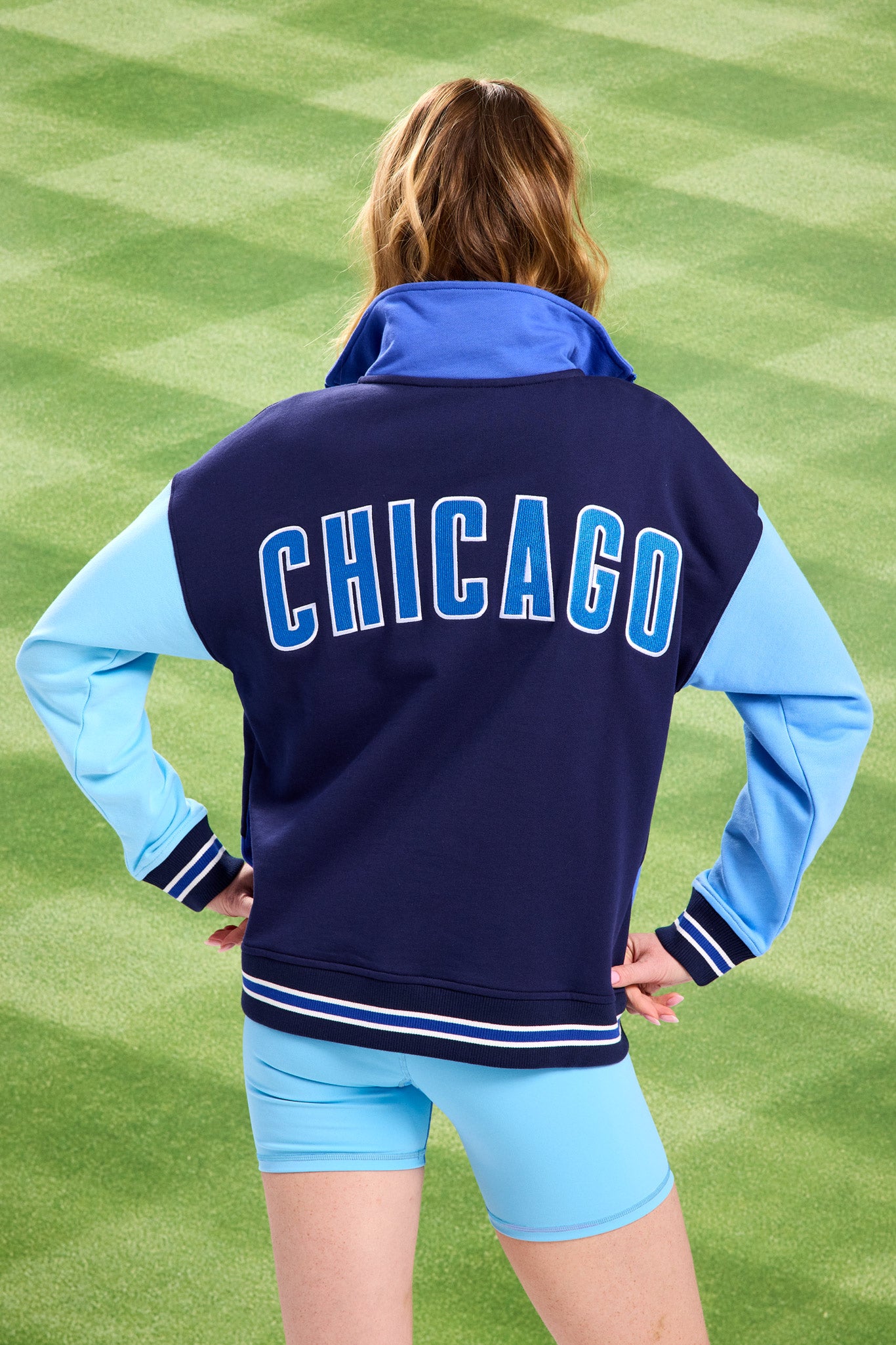 Cubs Colorblock Quarter Zip Sweatshirt in Team Colors – Terez.com
